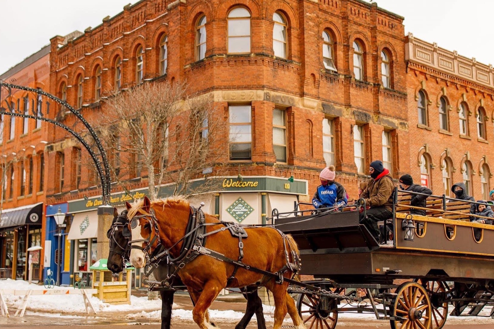 Historic PEI Horse-Drawn Tours | Emerald Isle Carriage Tours